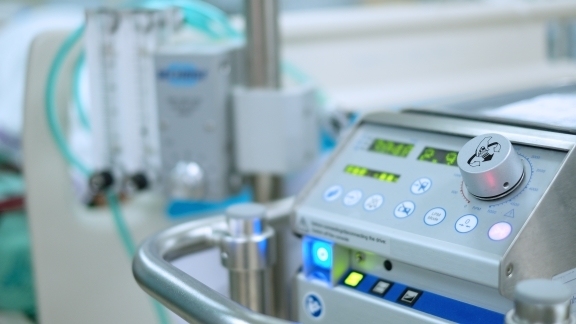 First domestic ECMO approved for emergency use