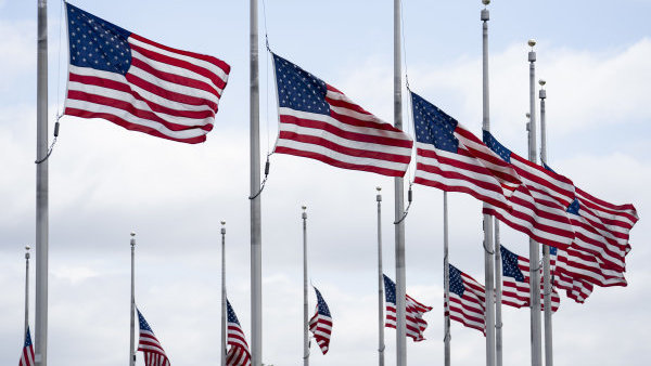 玉渊谭天丨一个“气球”戳破逐渐失控的美国