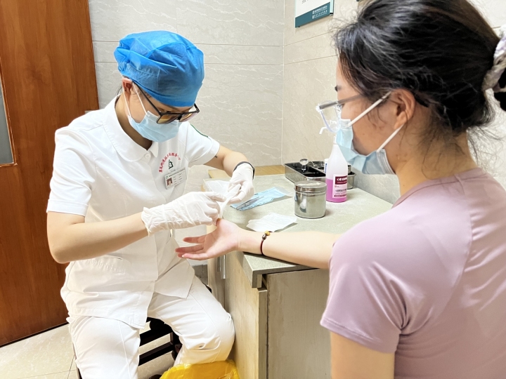 健康小站 没想到你们社区医院也这么专业！”是什么让大伯发出这样的感慨