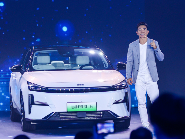吉利银河L6上市售11.58万元起 刘畊宏成为产品体验官